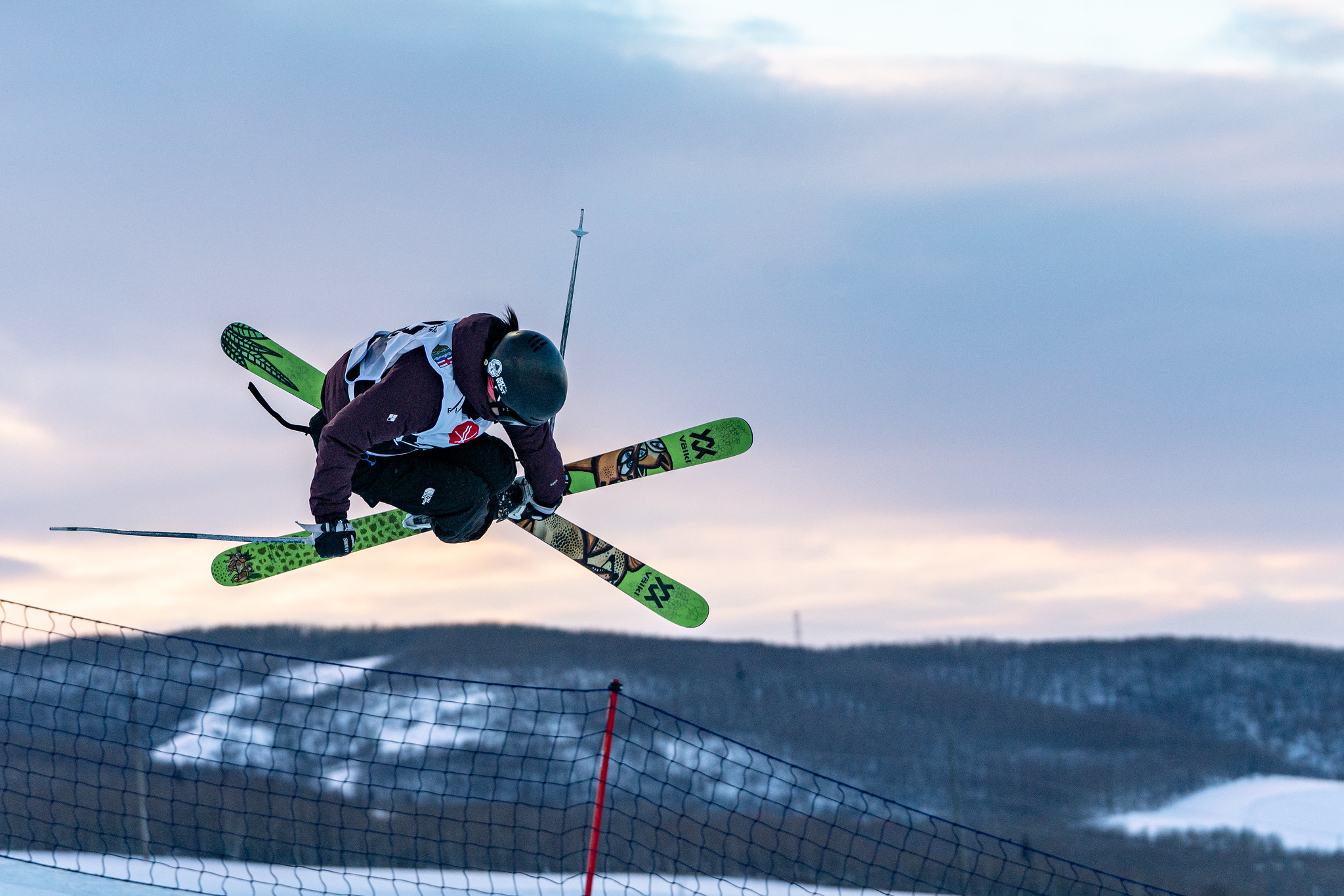 Apply for the 2025 Jackie Brown Women in Freestyle Bursary - Freestyle Alberta